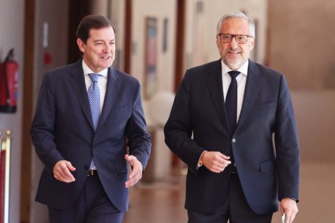 Spanish PM's brother goes on trial amid mounting pressure on government ...